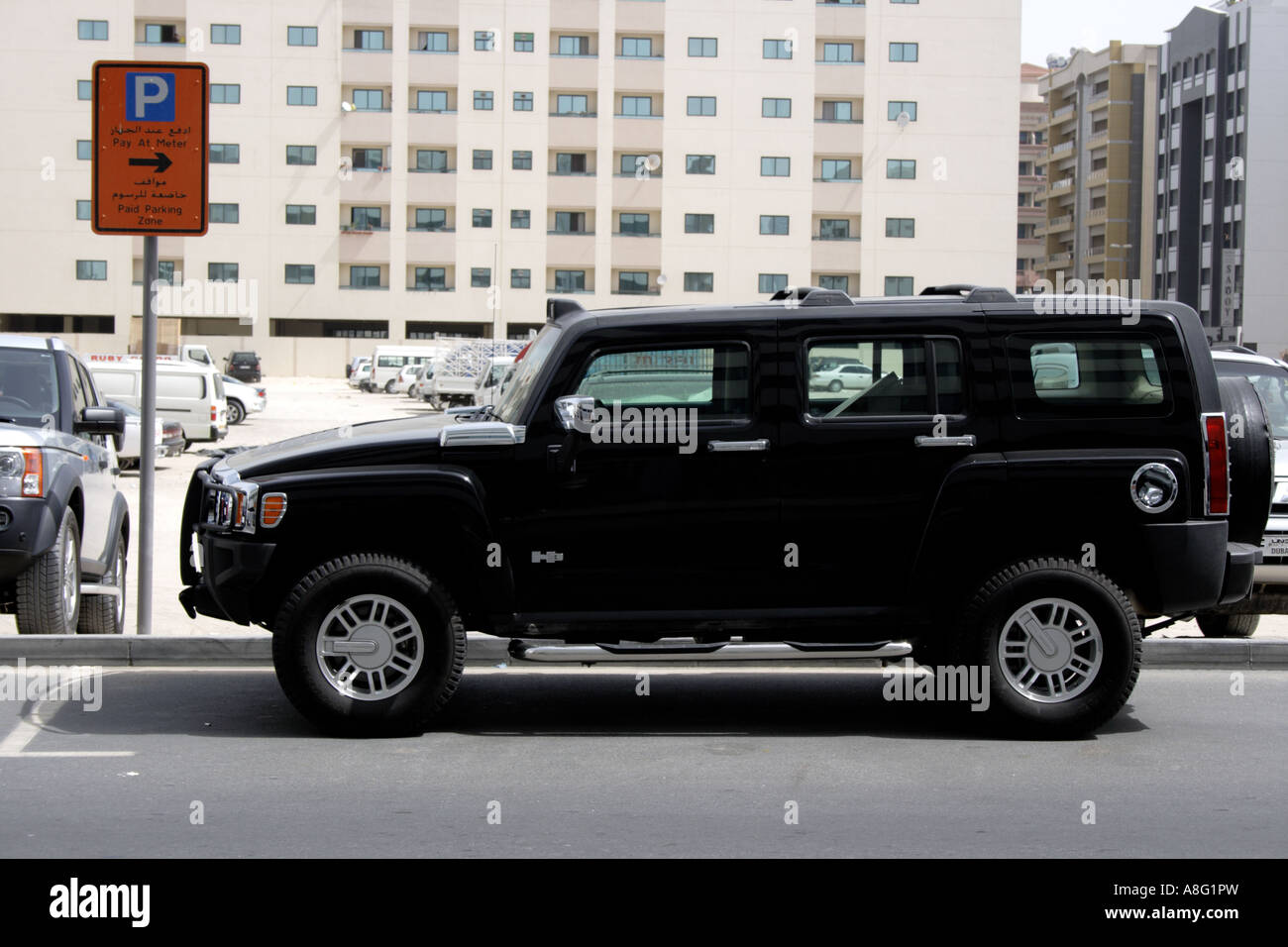 Dubai UAE parking luxury car Hummer off road vehicle. Photo by Willy ...
