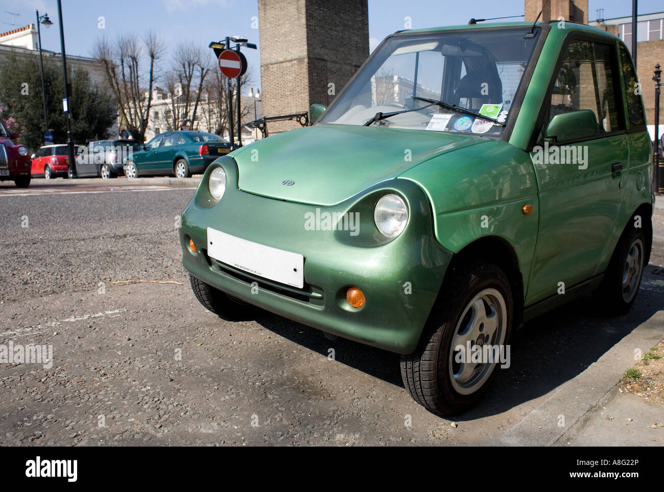 Two seater electric car hi-res stock photography and images - Alamy