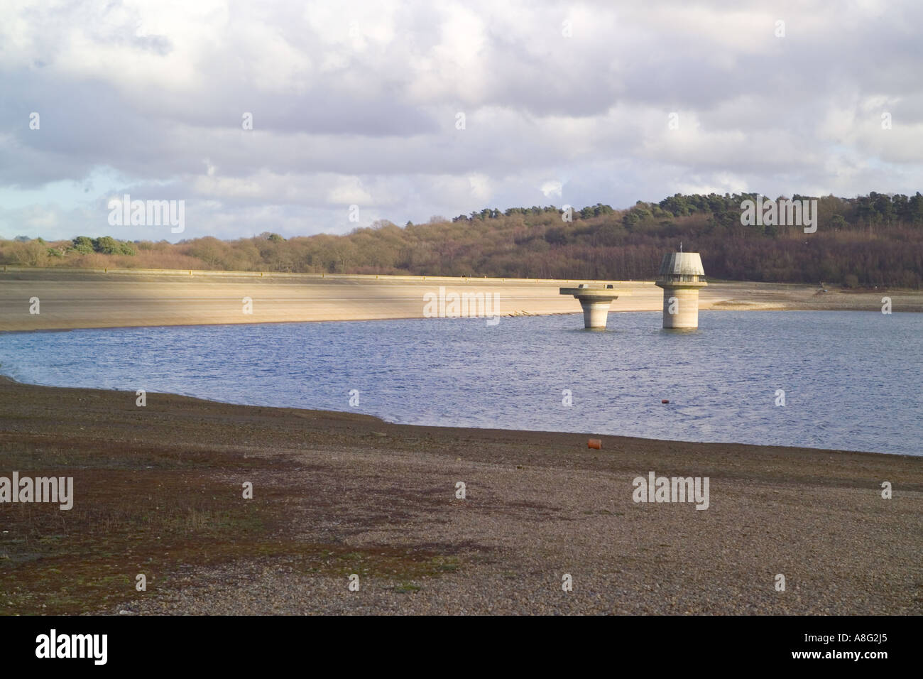 Bewel Water Kent at Historic low levels Stock Photo - Alamy