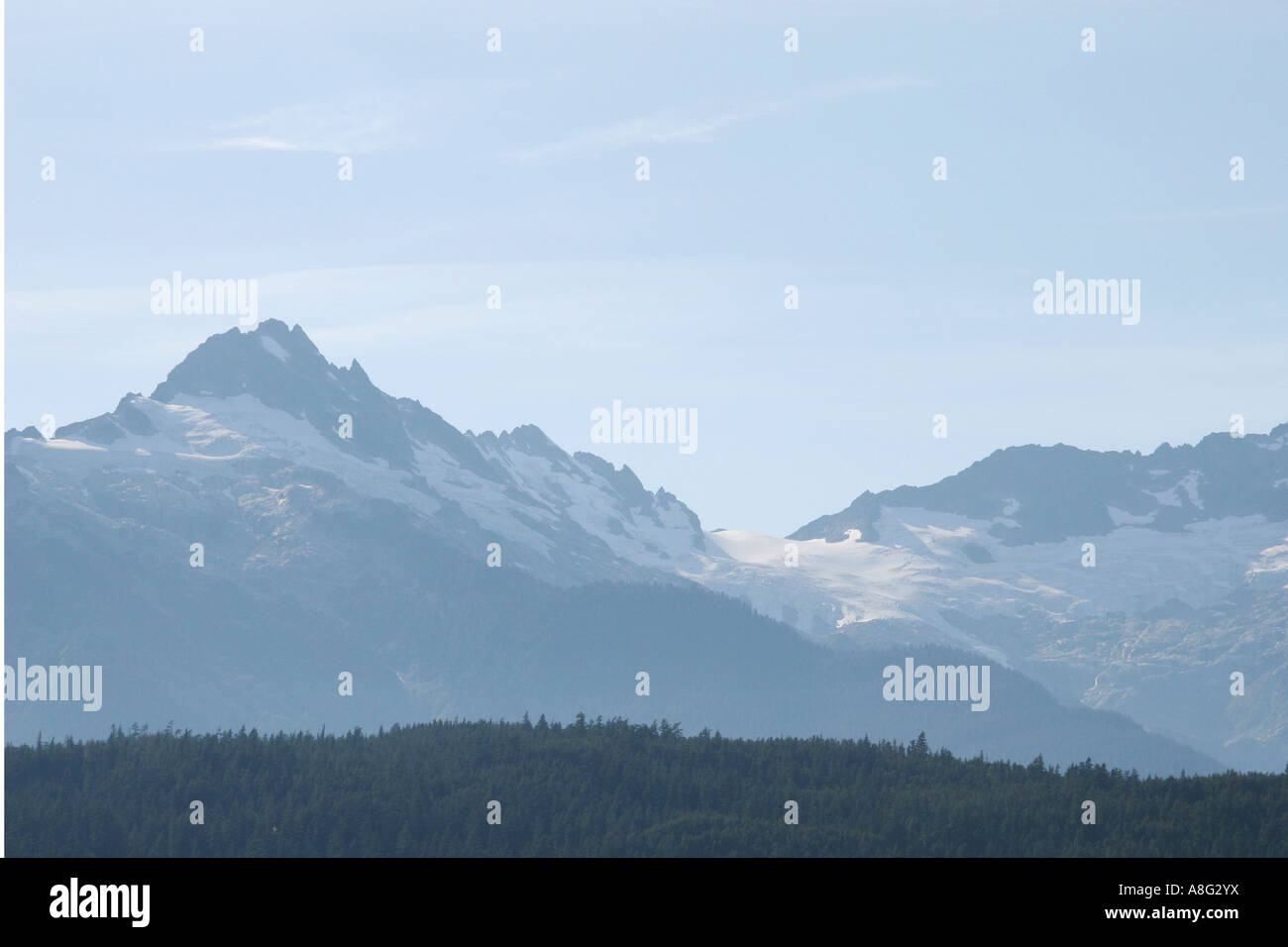 Tantalus range hi-res stock photography and images - Alamy