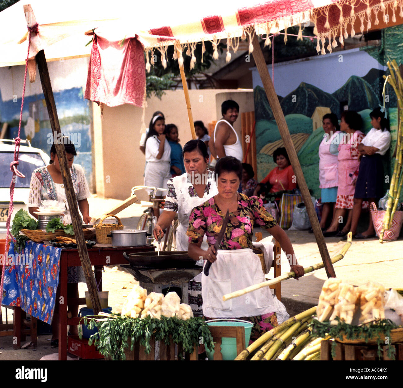 Labour market farm hi-res stock photography and images - Alamy