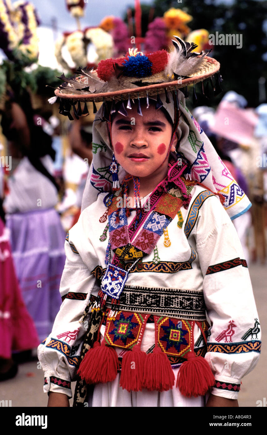 Mexico Oaxaca Mexican Folklore Dancing Dance Party Stock Photo - Alamy