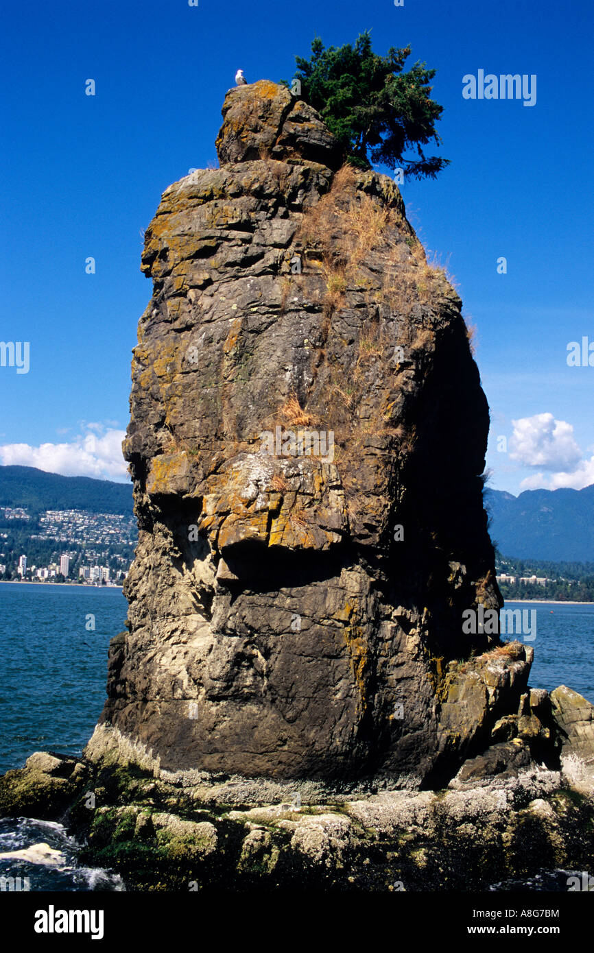 Siwash Rock, Stanley Park, Vancouver, British Columbia, Canada Stock ...
