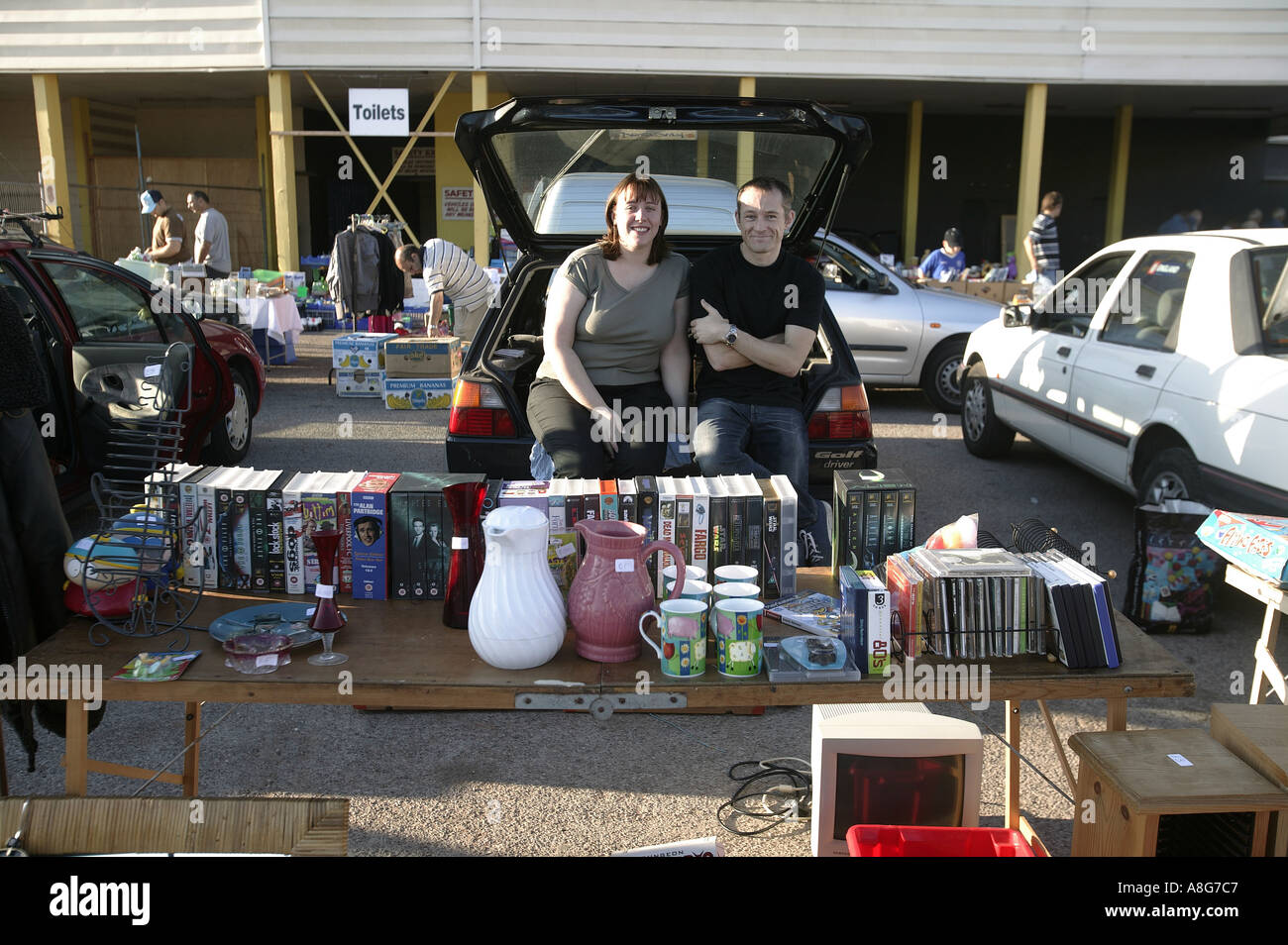 Car boot sale Stock Photo - Alamy