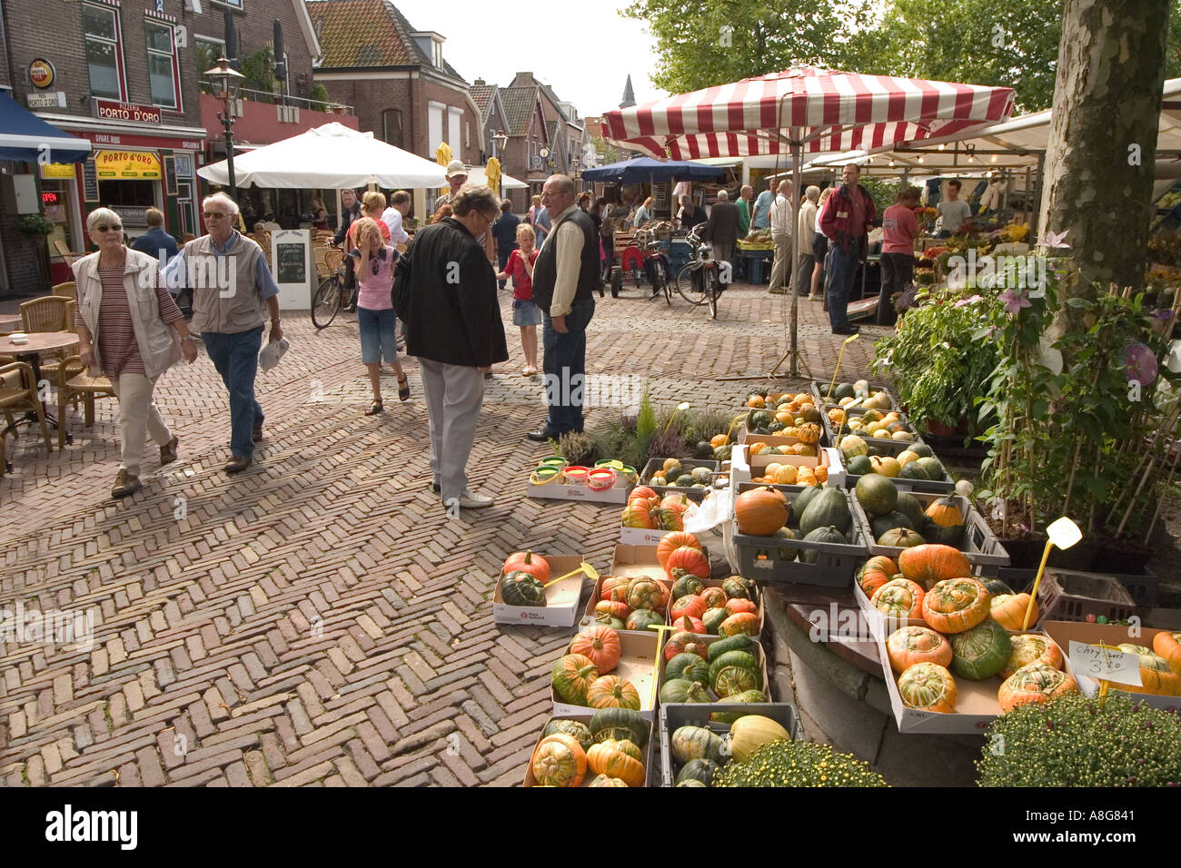 Bunschoten spakenburg hi-res stock photography and images - Alamy