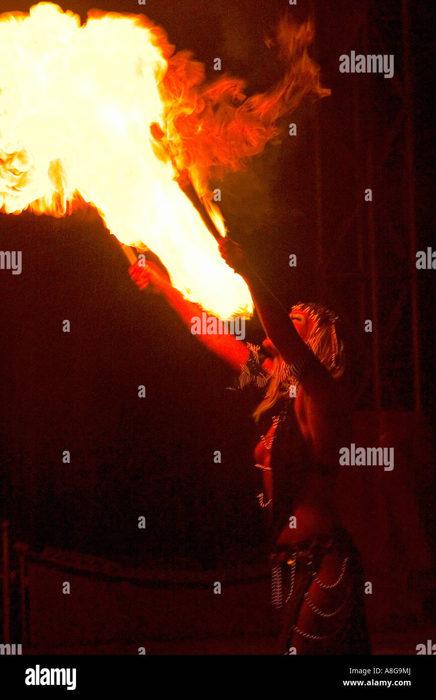 Fire circus hi-res stock photography and images - Alamy