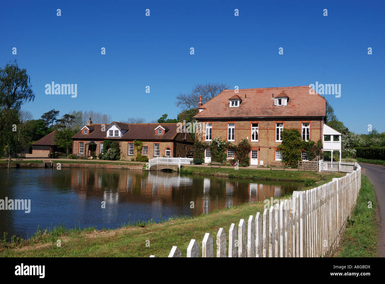 Visit yalding hi-res stock photography and images - Alamy