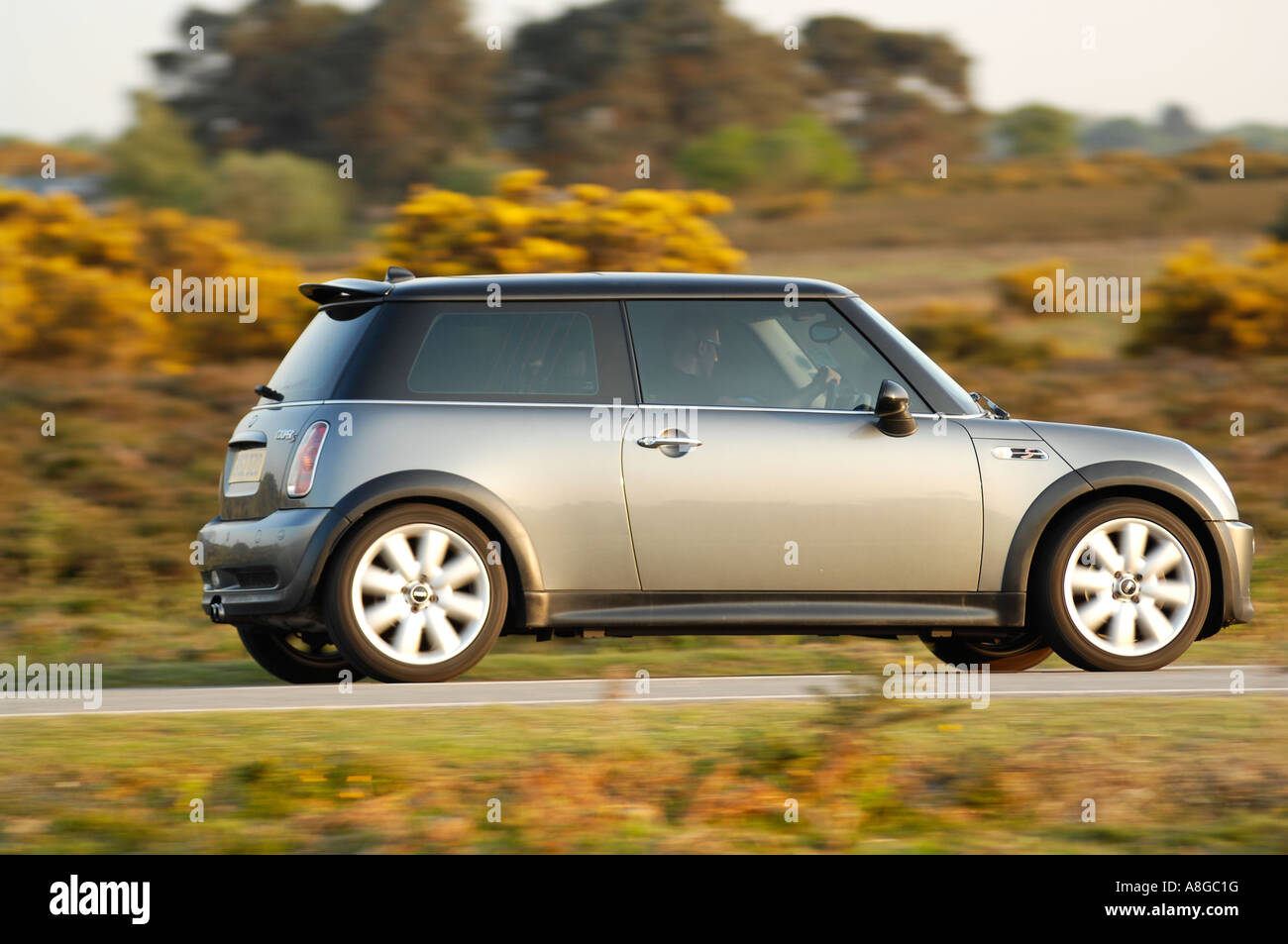Mini Cooper 2002 Stock Photo - Alamy