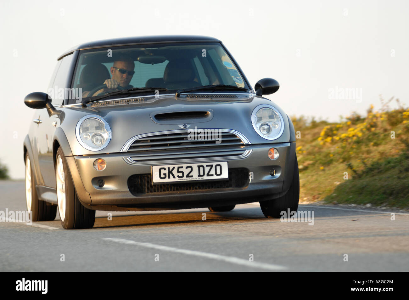 Mini Cooper 2002 Stock Photo - Alamy