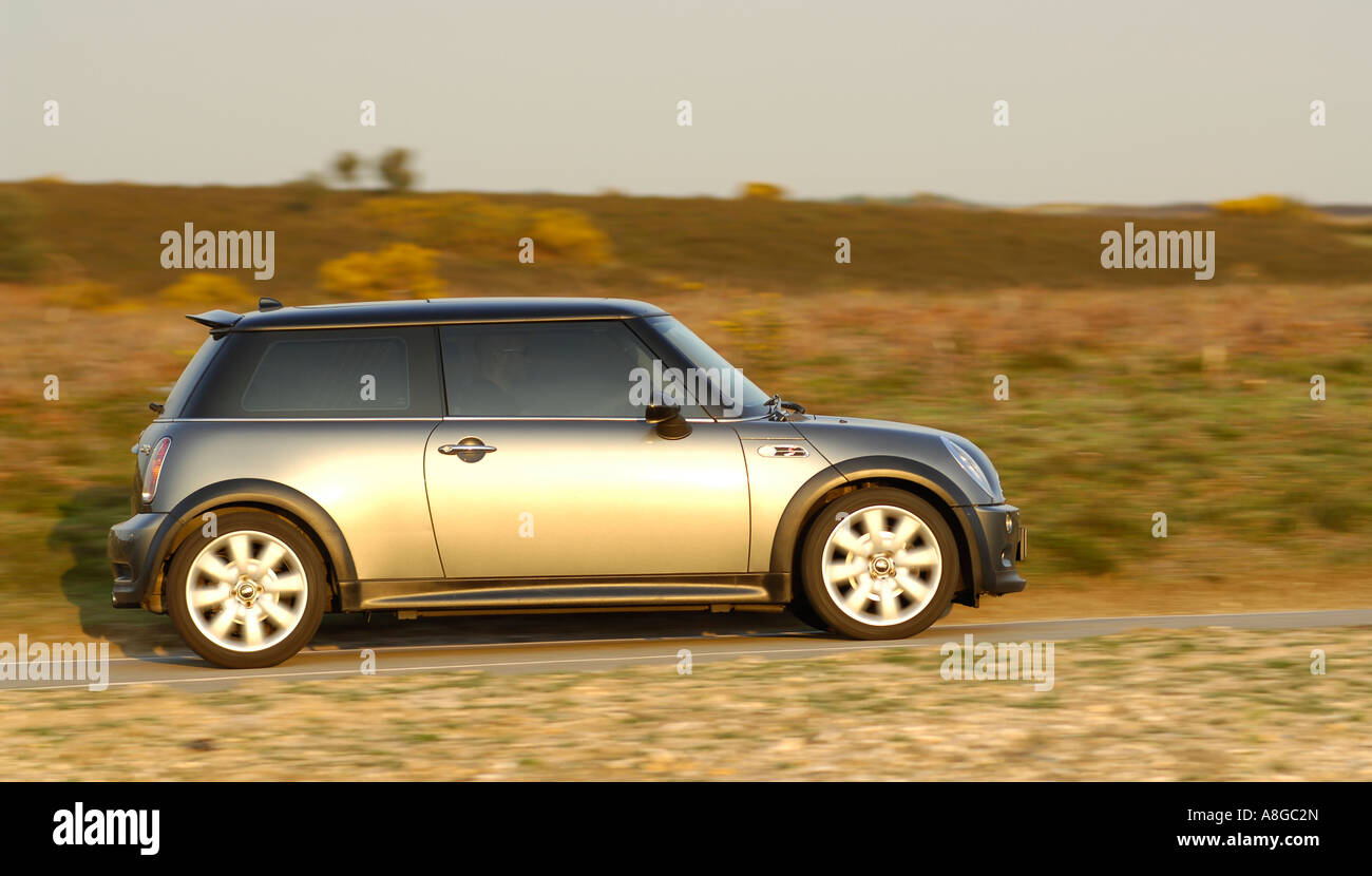 Mini Cooper 2002 Stock Photo - Alamy