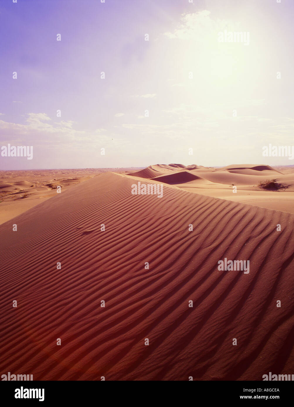 Ramlat as sabatayn desert hi-res stock photography and images - Alamy