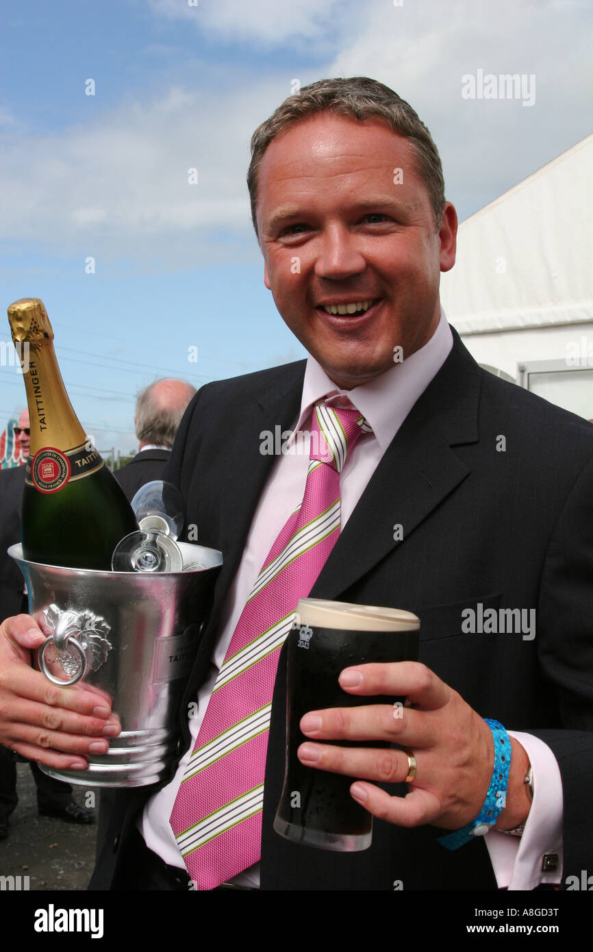 Pint of mild hi-res stock photography and images - Alamy