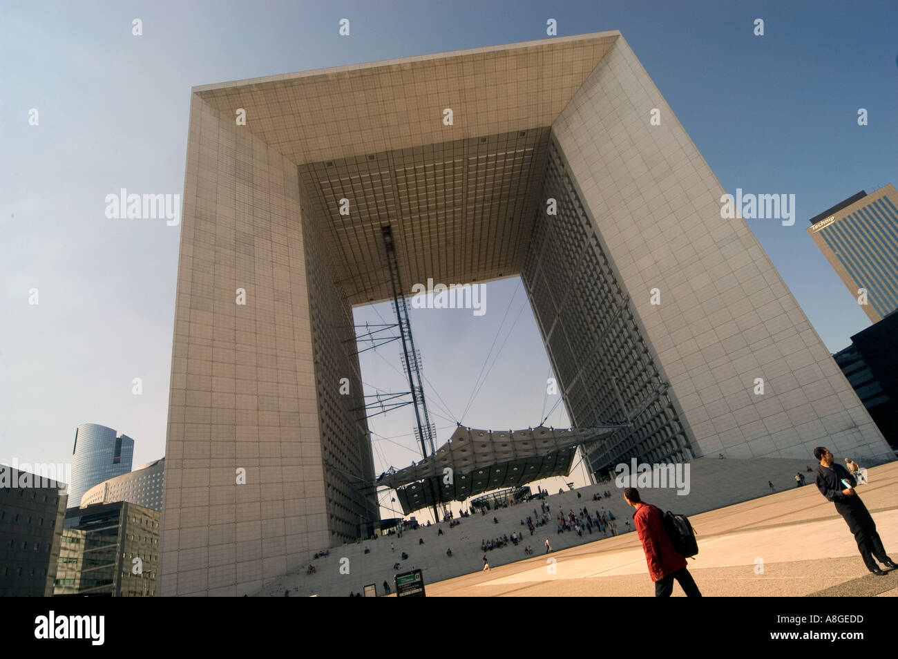 Paris la defence hi-res stock photography and images - Alamy