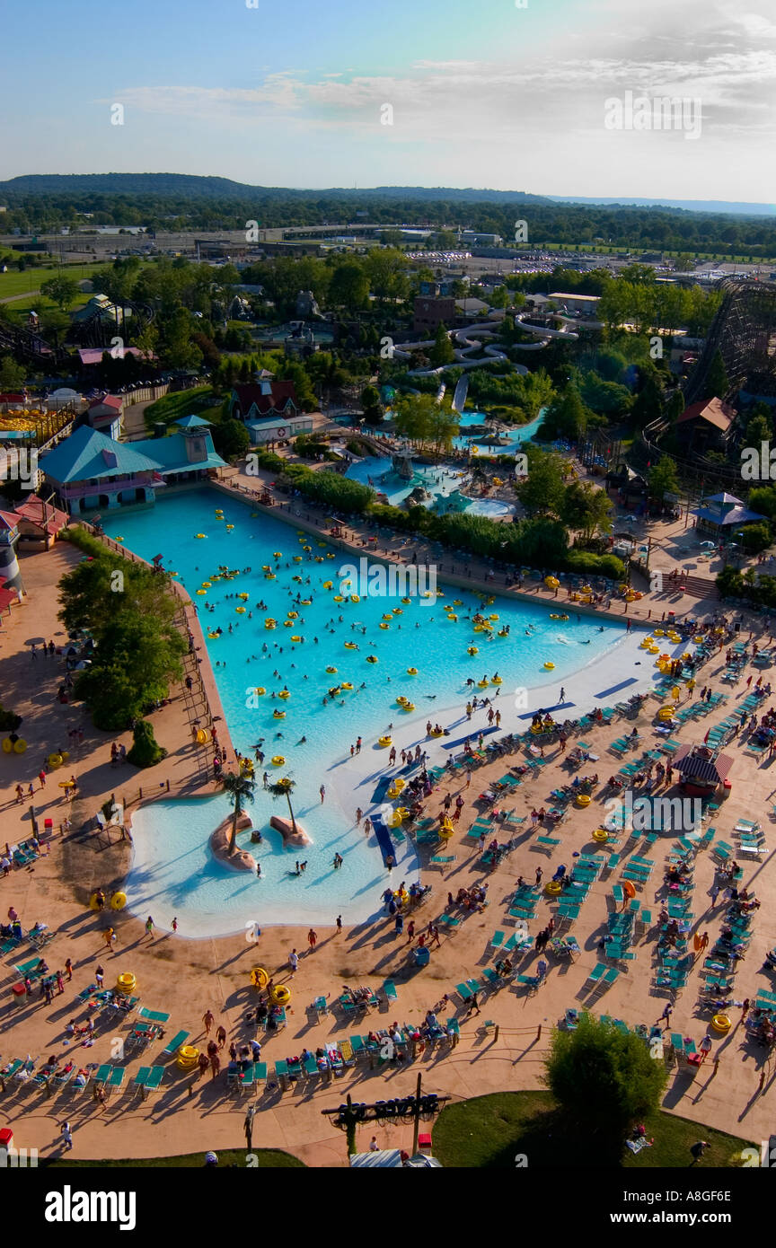 Six Flags Kentucky Kingdom Amusement Park Stock Photo - Alamy