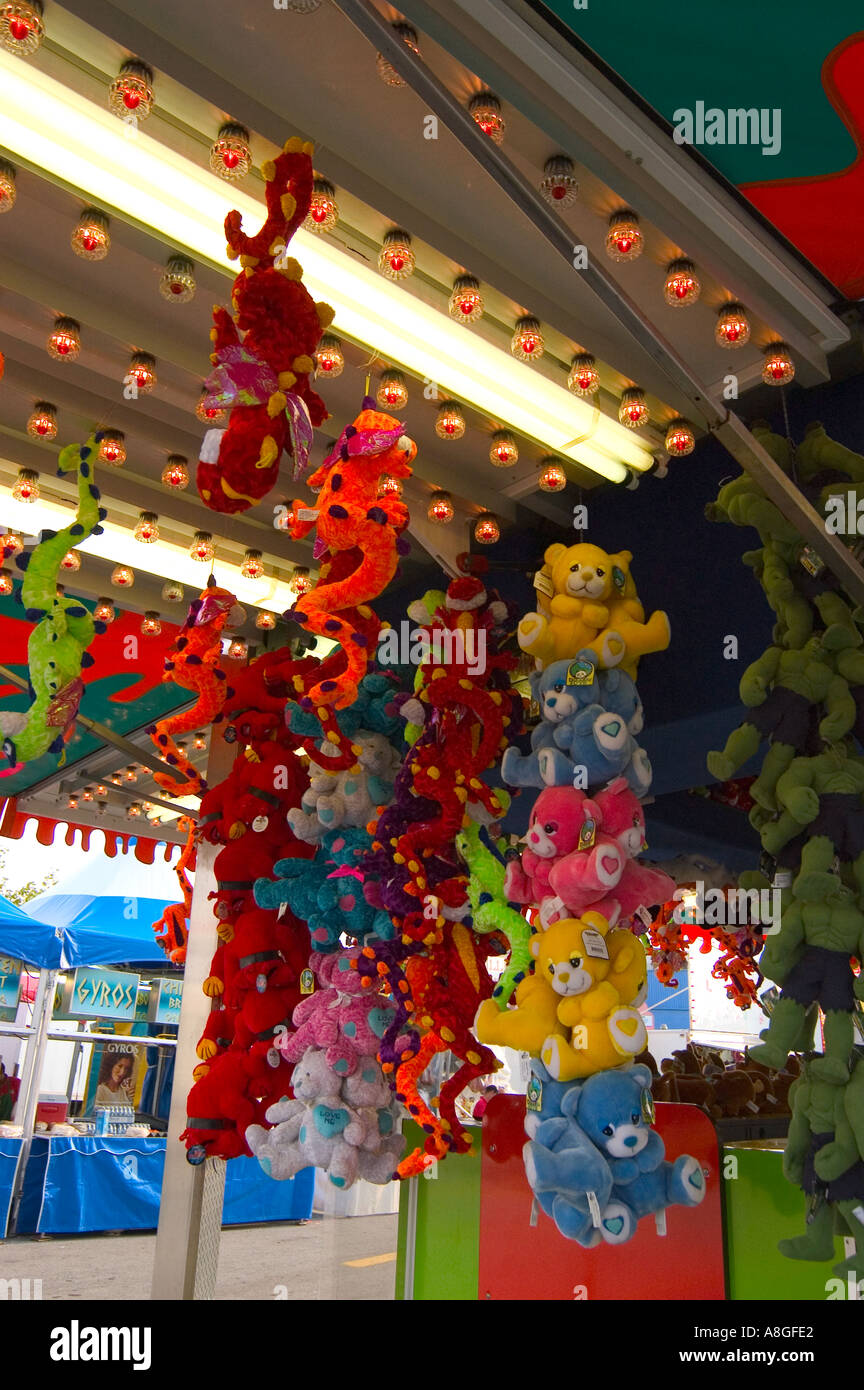 Carnival game win stuffed animals hi-res stock photography and images ...
