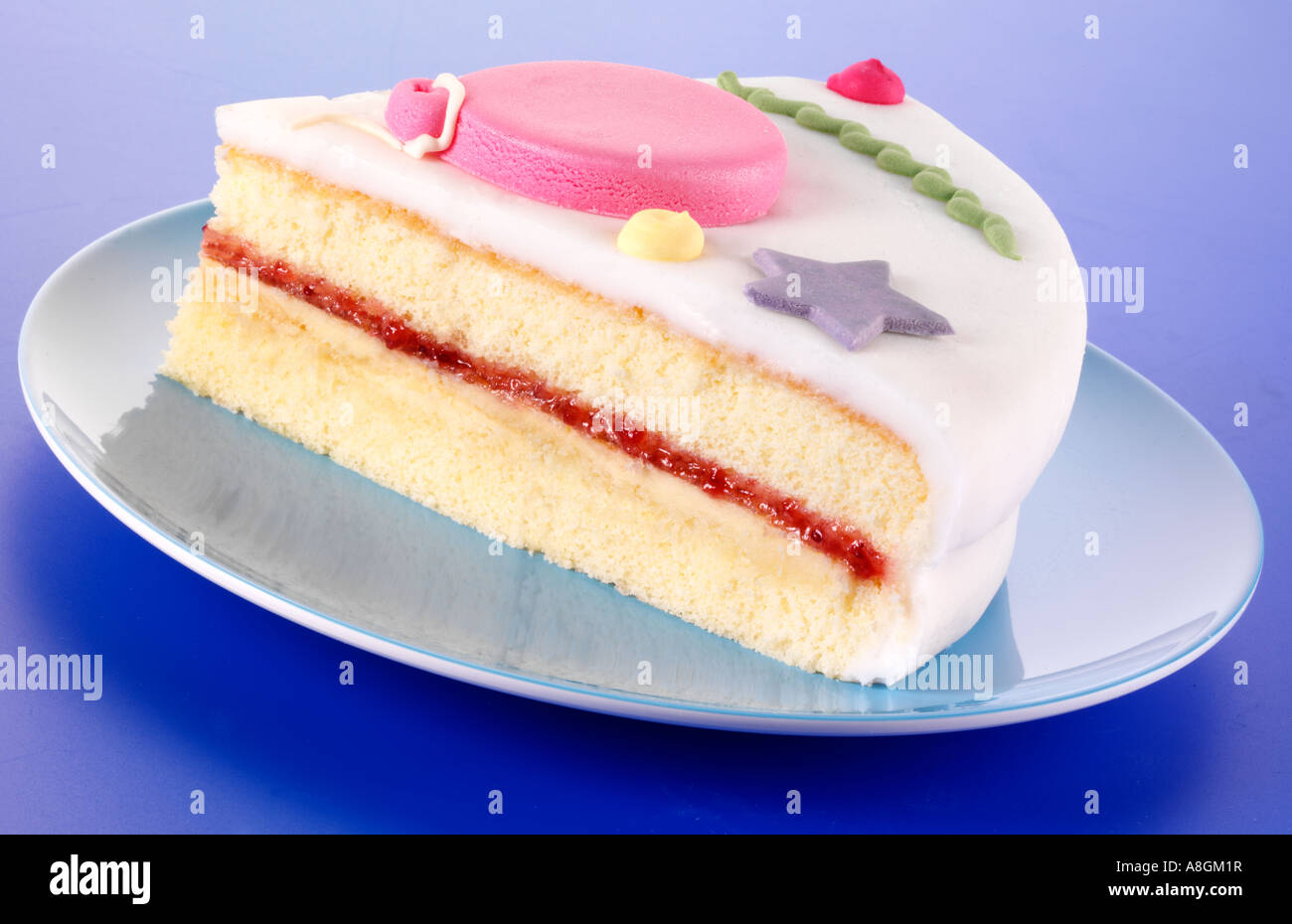 Iced cake slice hi-res stock photography and images - Alamy
