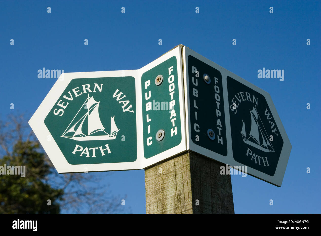 Severn Way Path Signpost, Avon, UK Stock Photo - Alamy