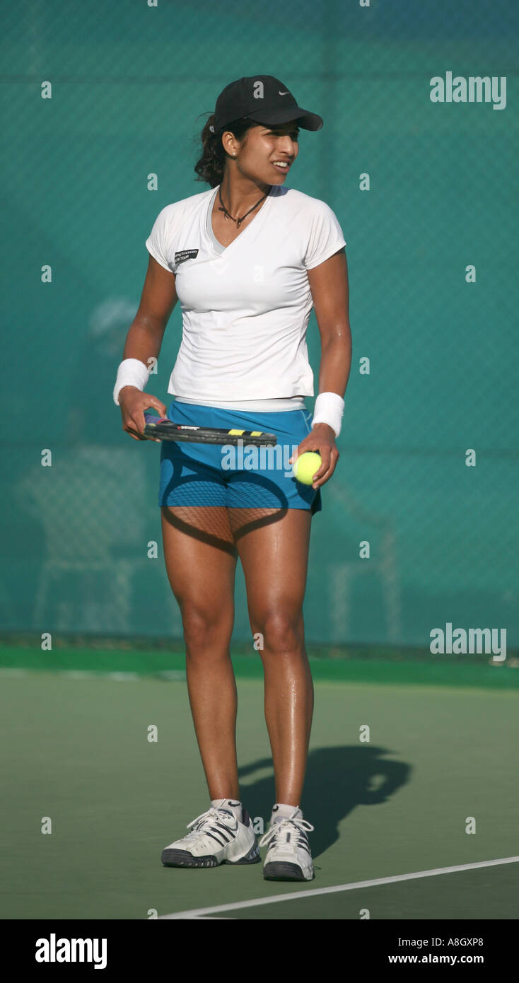 Shikha uberoi hi-res stock photography and images - Alamy