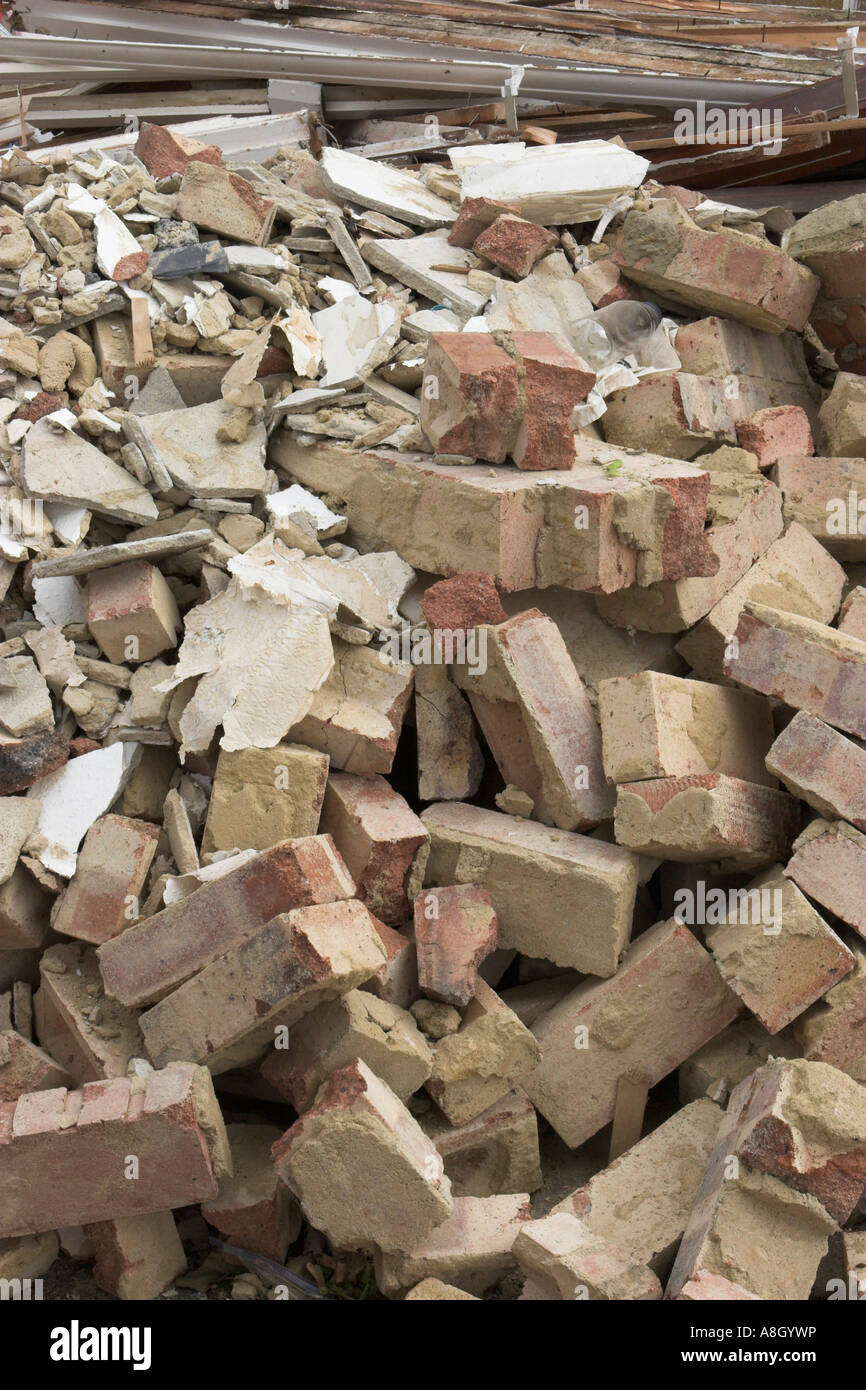 Rubble and brick hi-res stock photography and images - Alamy