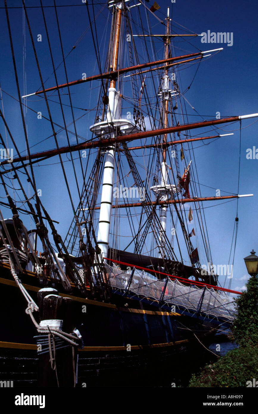 Old ironsides hi-res stock photography and images - Alamy