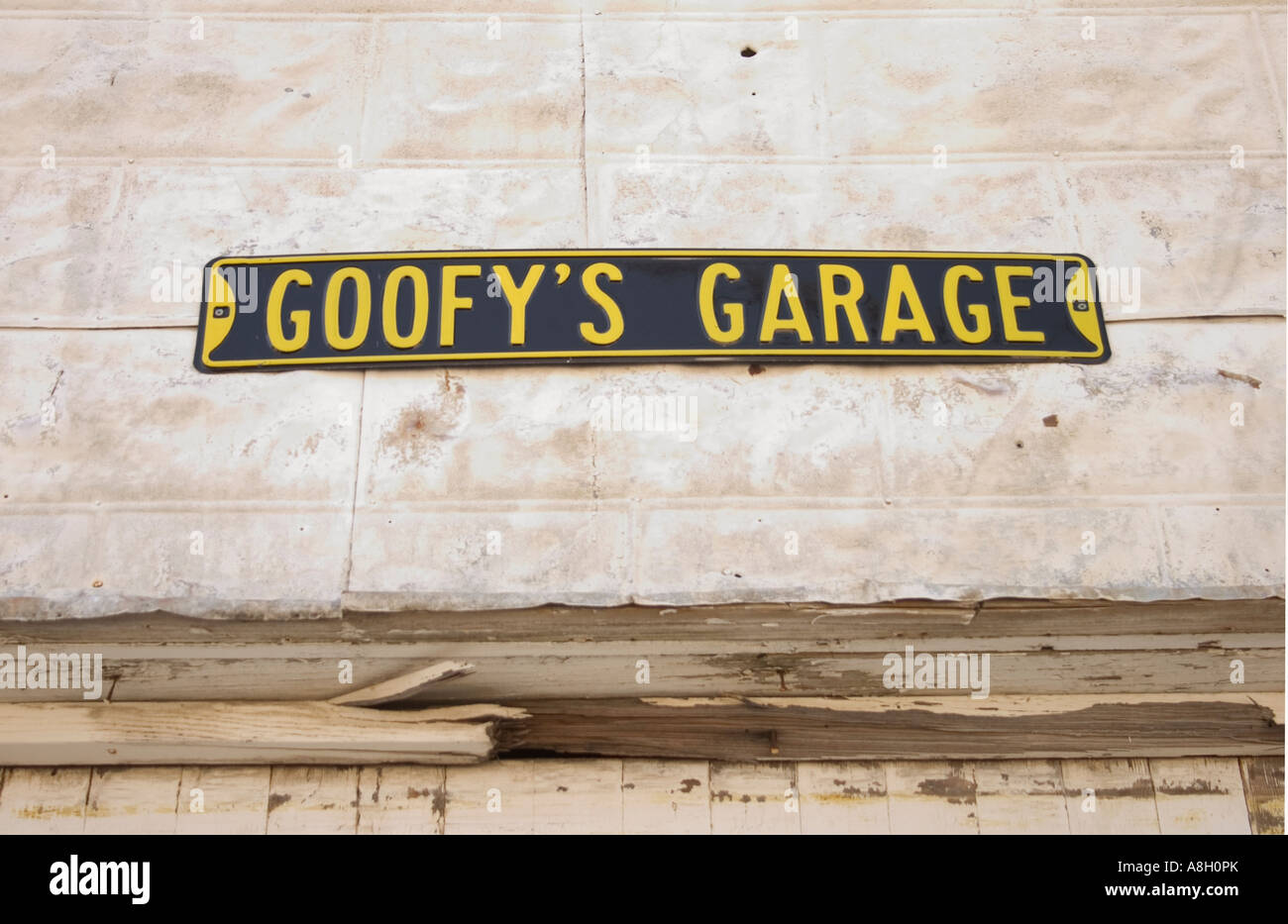Goofys hi-res stock photography and images - Alamy