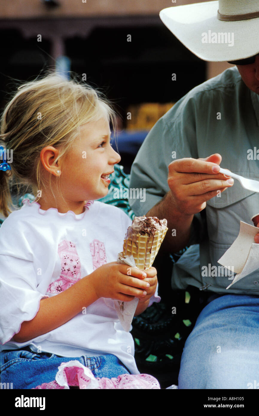 New Mexico, Santa Fe, Young girl eating Ice Cream Stock Photo - Alamy