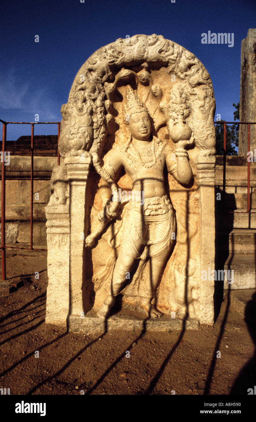 Anuradhapura guard guardstone stone hi-res stock photography and images ...