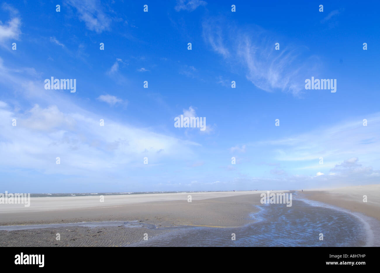 Bleu landscape with nothing Stock Photo - Alamy