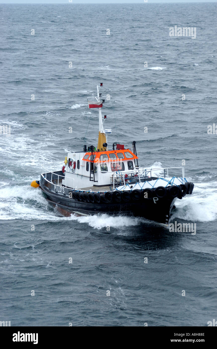 Pilot Boat Stornoway Hebrides Stock Photo - Alamy