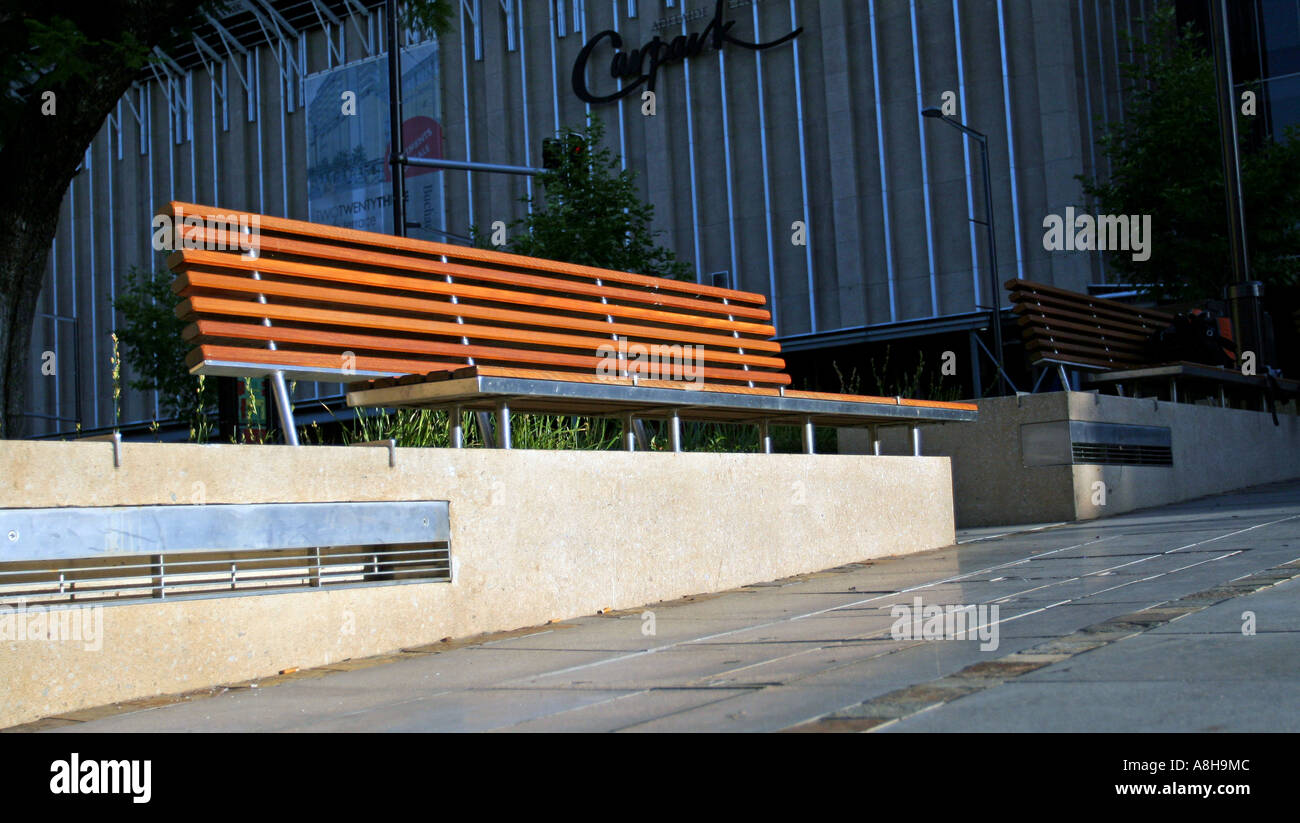 Bench terrace hi-res stock photography and images - Alamy