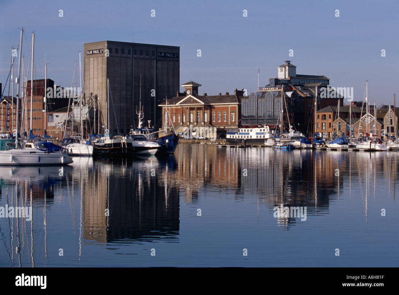 Ipswich wet dock hi-res stock photography and images - Alamy