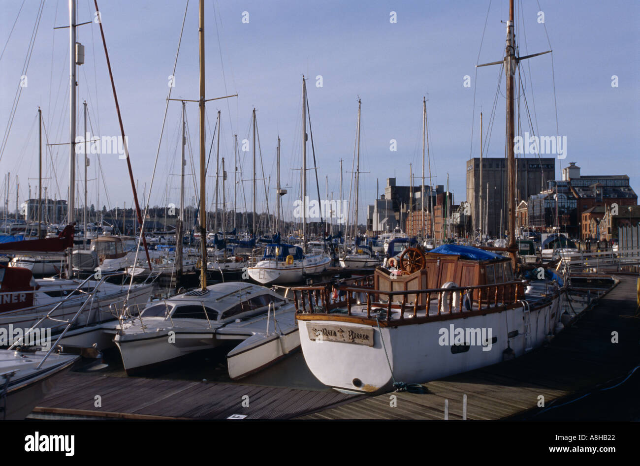 Ipswich dock port industry hi-res stock photography and images - Alamy