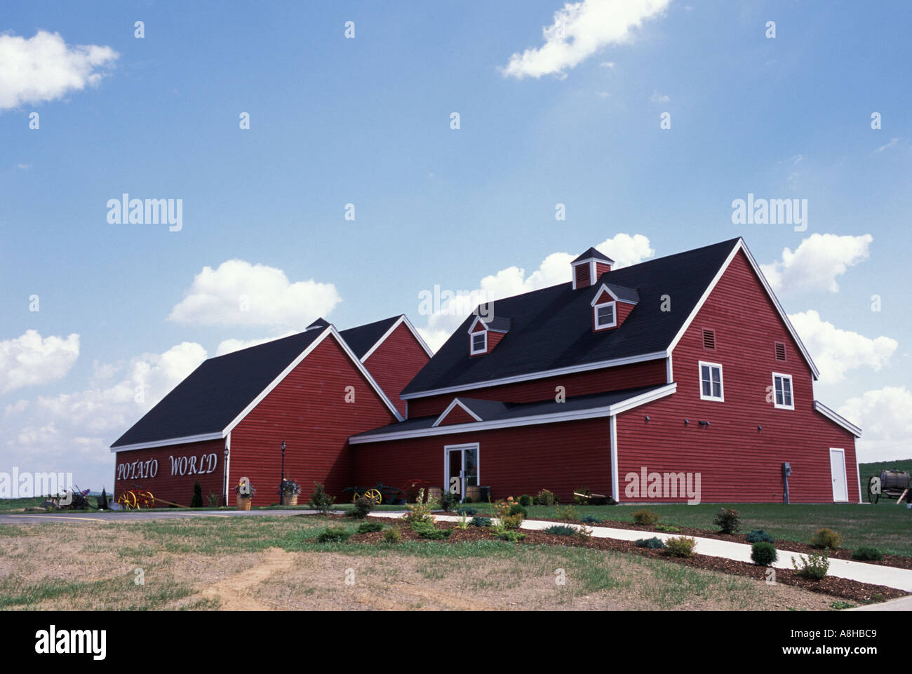 Potato barn hi-res stock photography and images - Alamy