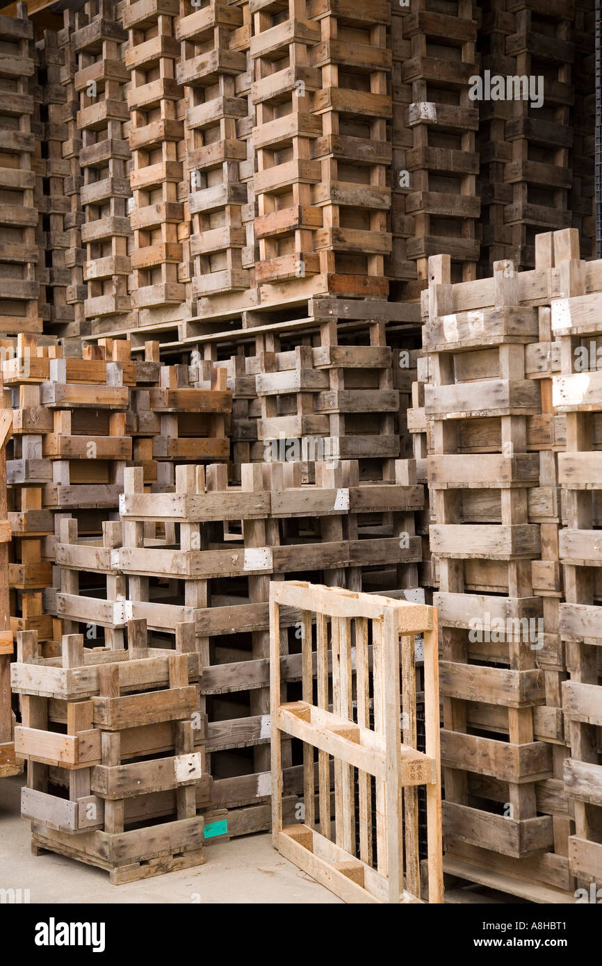 Wooden units hi-res stock photography and images - Alamy