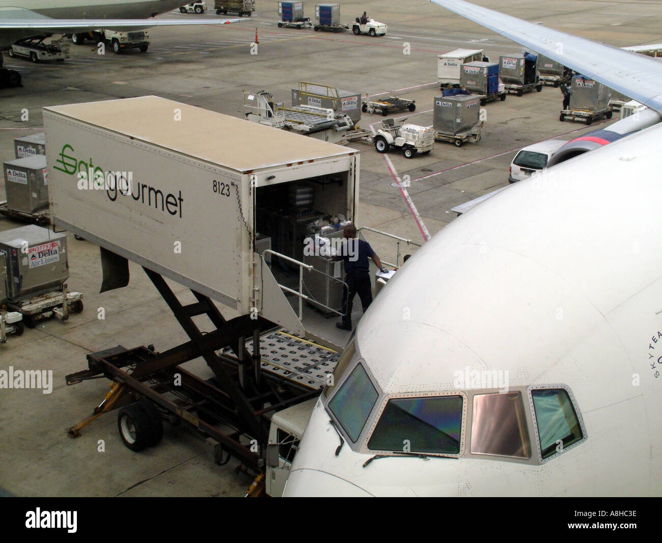 Catering supplies being put onto Delta 767 Aircraft at Atlanta USA Gate ...