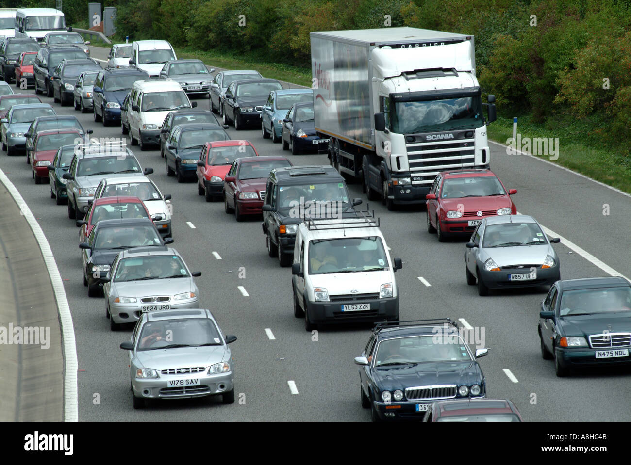Hampshire england truck hi-res stock photography and images - Alamy