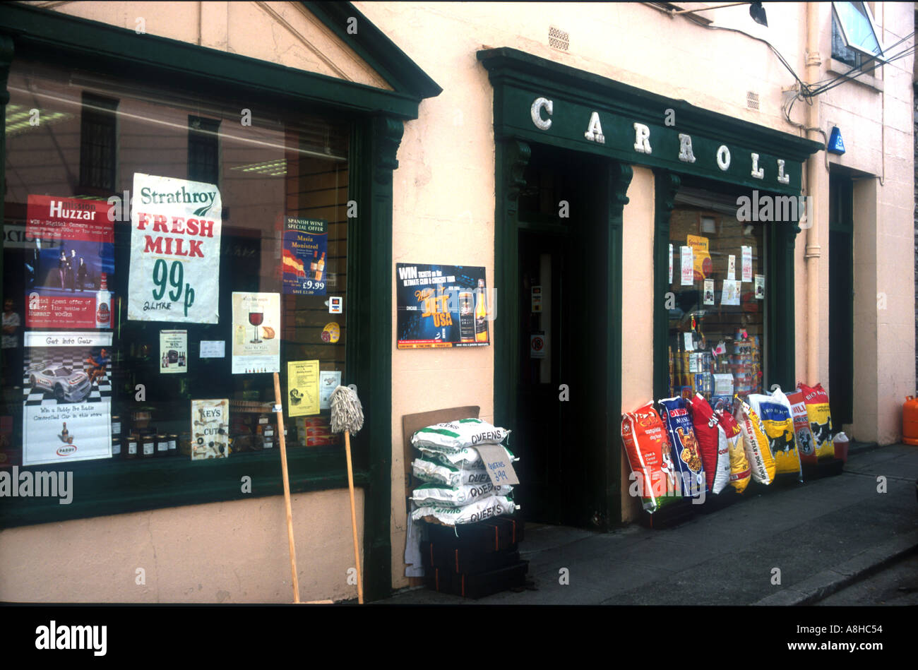 Small retail ireland hi-res stock photography and images - Alamy