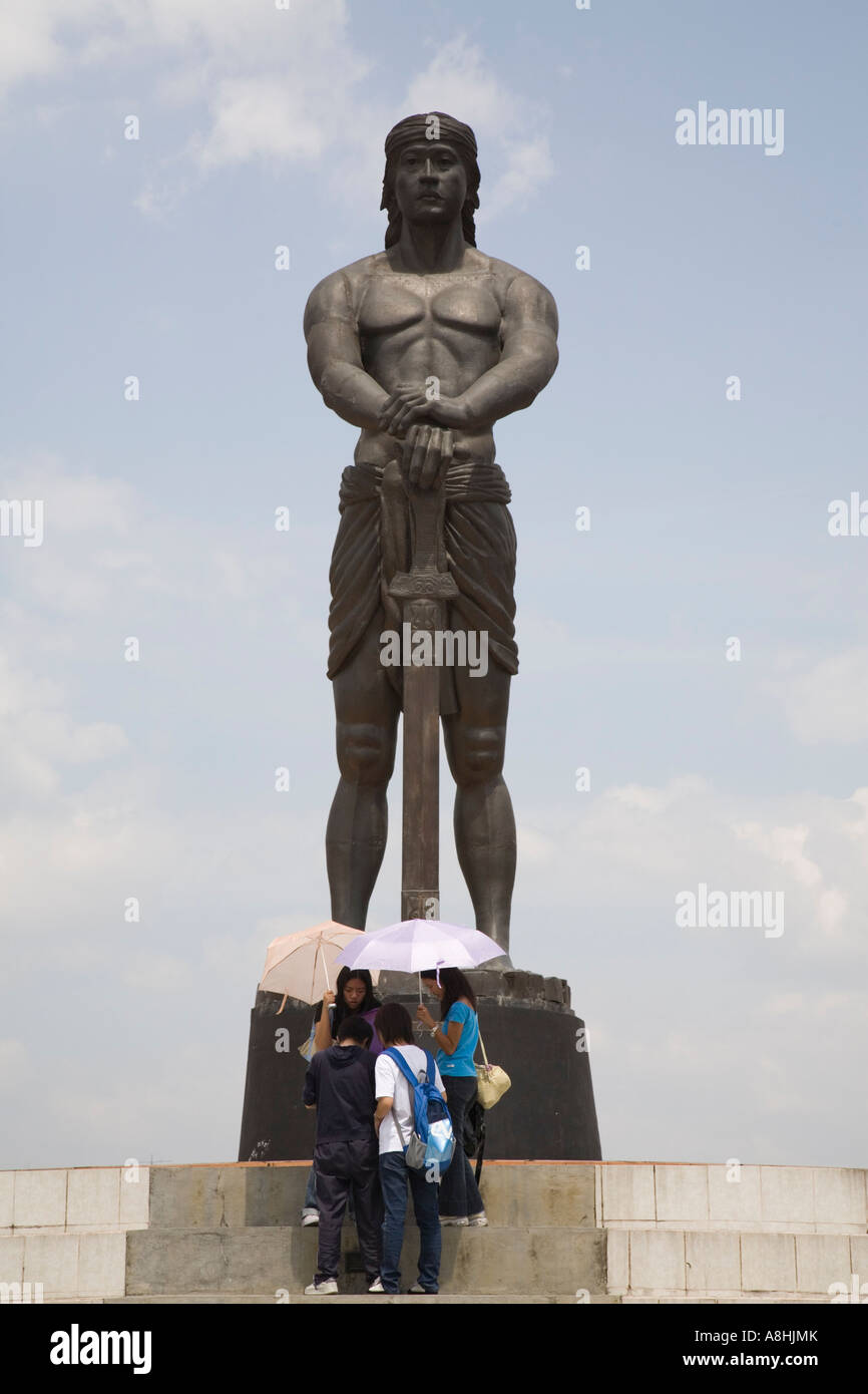 Lapu Lapu Monument, Sentinel Of Freedom Statue, Rizal Park, Manila ...