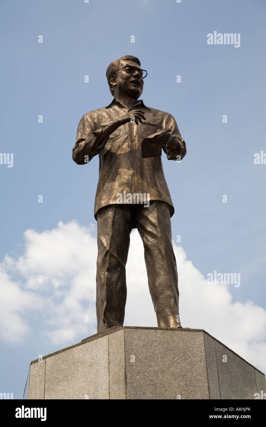 Ninoy aquino hi-res stock photography and images - Alamy