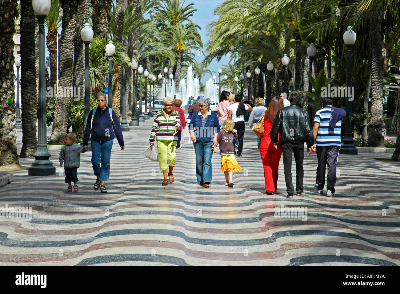 Promenader on the Explanada de Espana, shopping promenade, Alicante ...