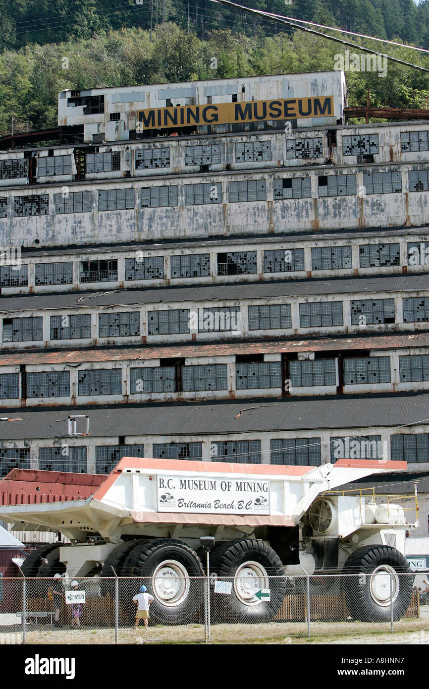 Big truck in front of Copper Mining Museum (Brittannia B.C. Museum of ...