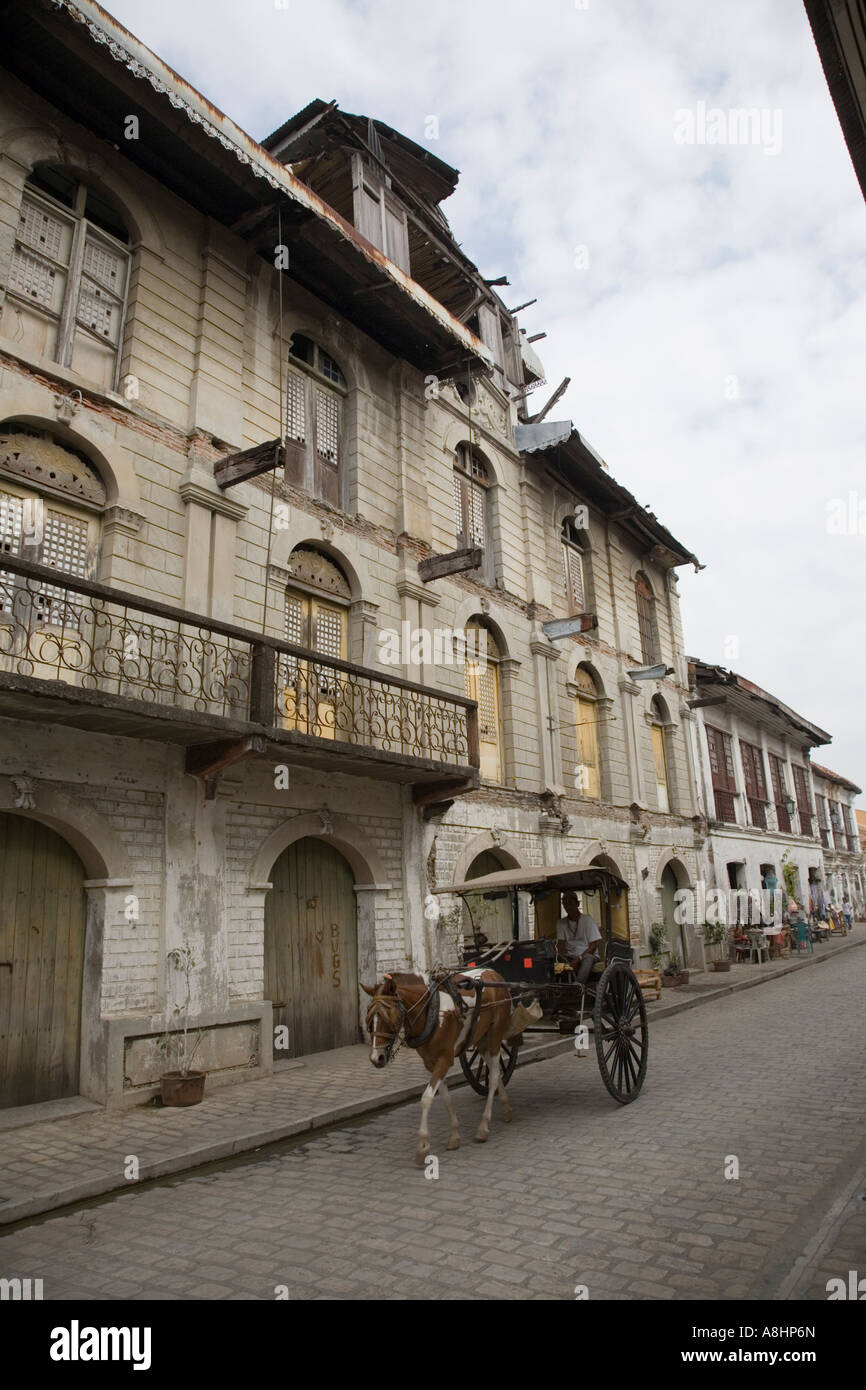 Colonial Building and horse drawn cart, Vigan, Ilocos Sur, Philippines ...
