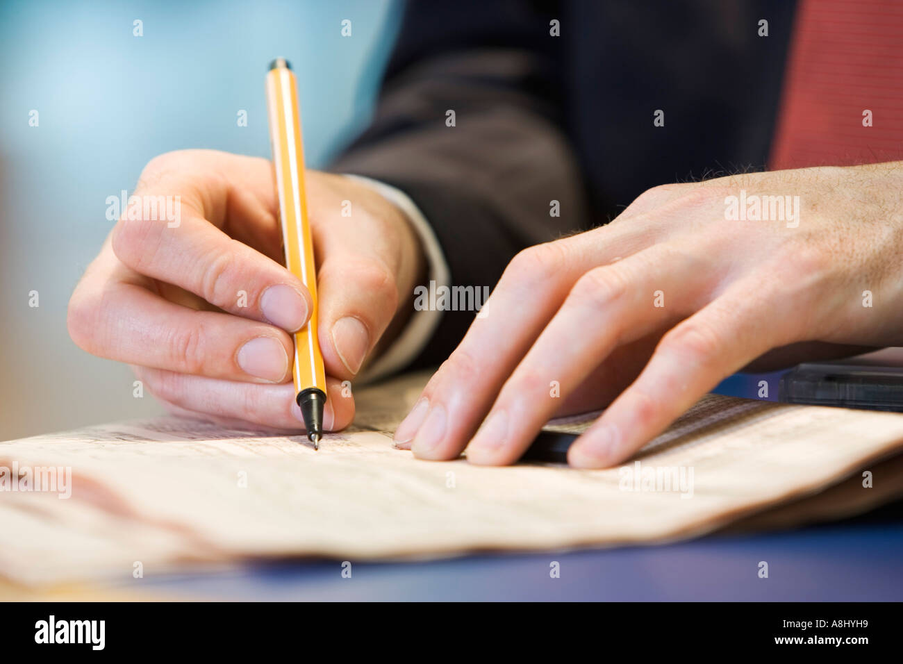 Writing right hand hi-res stock photography and images - Alamy
