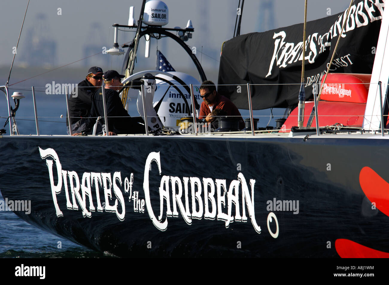 Volvo Ocean Race 2006 Pirates of the Caribbean racing team close shot ...