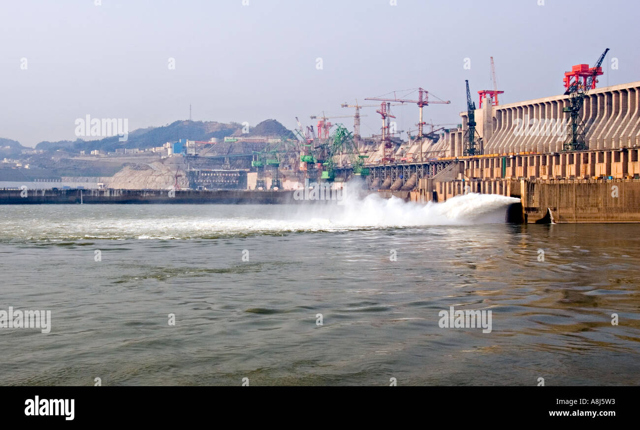 CHINA YANGTZE RIVER SANDOUPING The Three Gorges Dam site Stock Photo ...