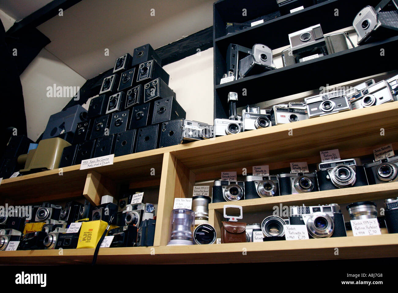 Photographic shop interior hi-res stock photography and images - Alamy