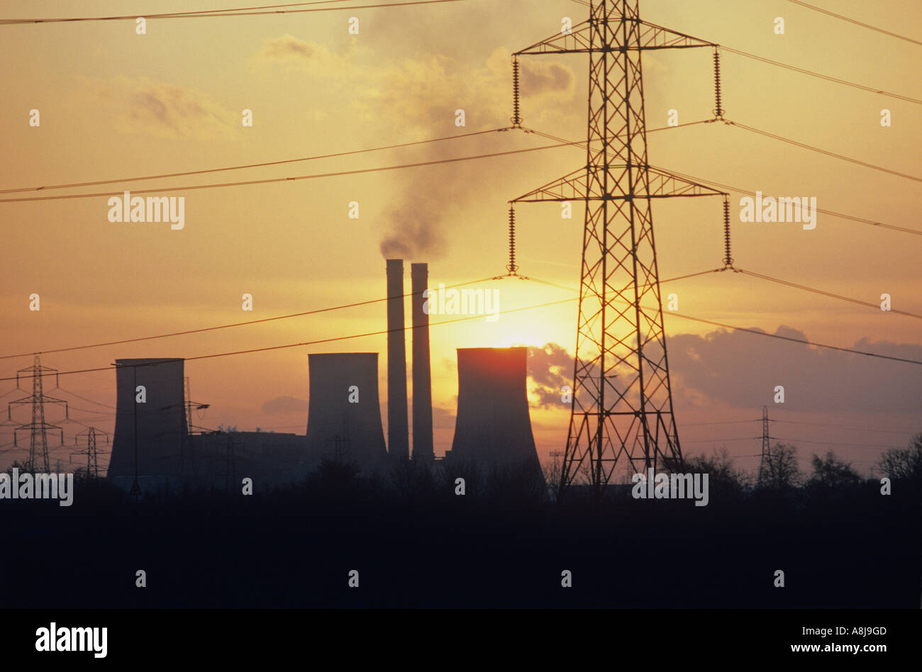 Power Station River Trent England High Resolution Stock Photography and ...