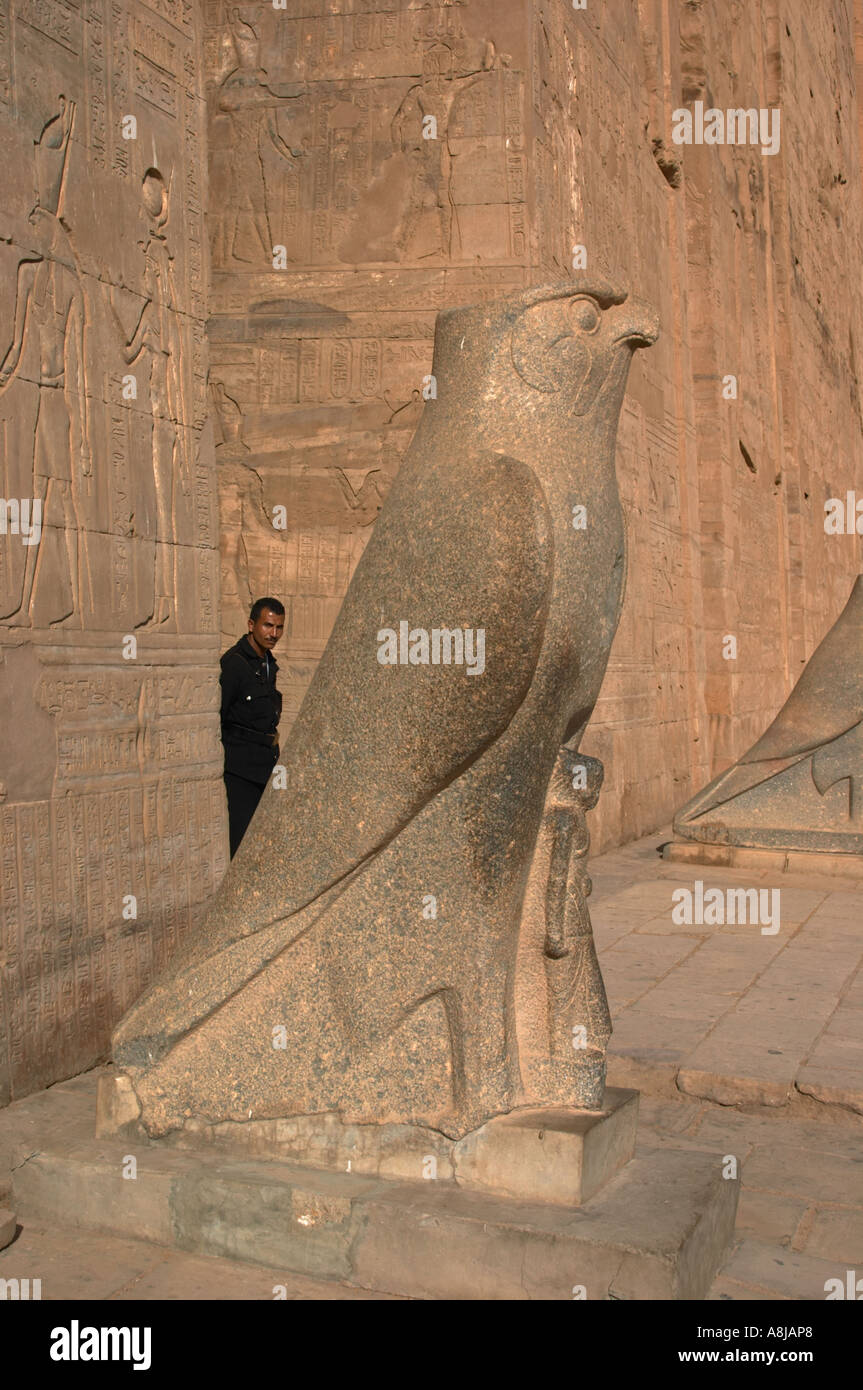 Ancient egyptian building tools hi-res stock photography and images - Alamy