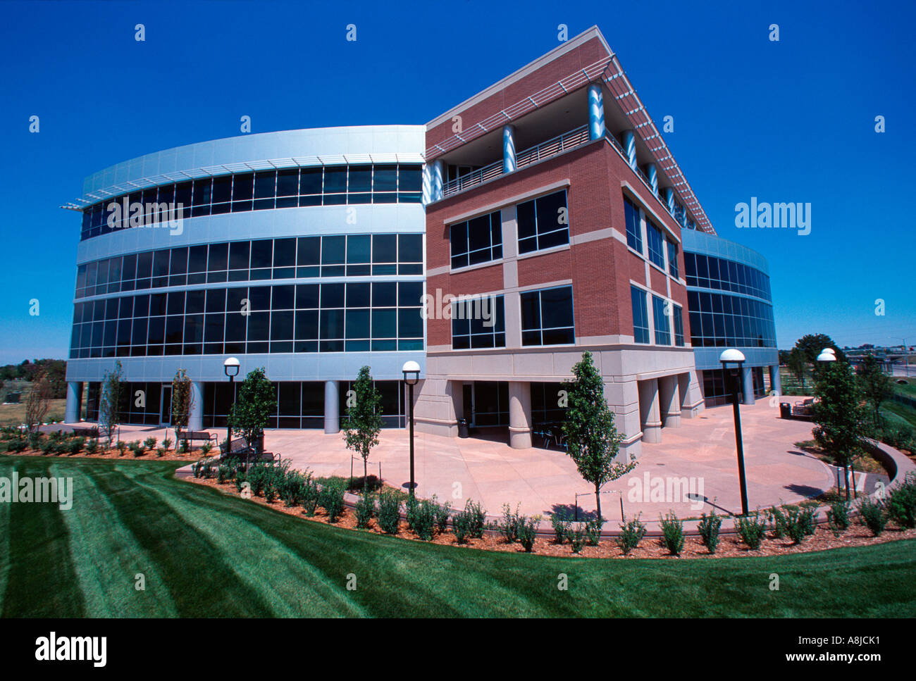 Exterior view of new medical office building Stock Photo - Alamy