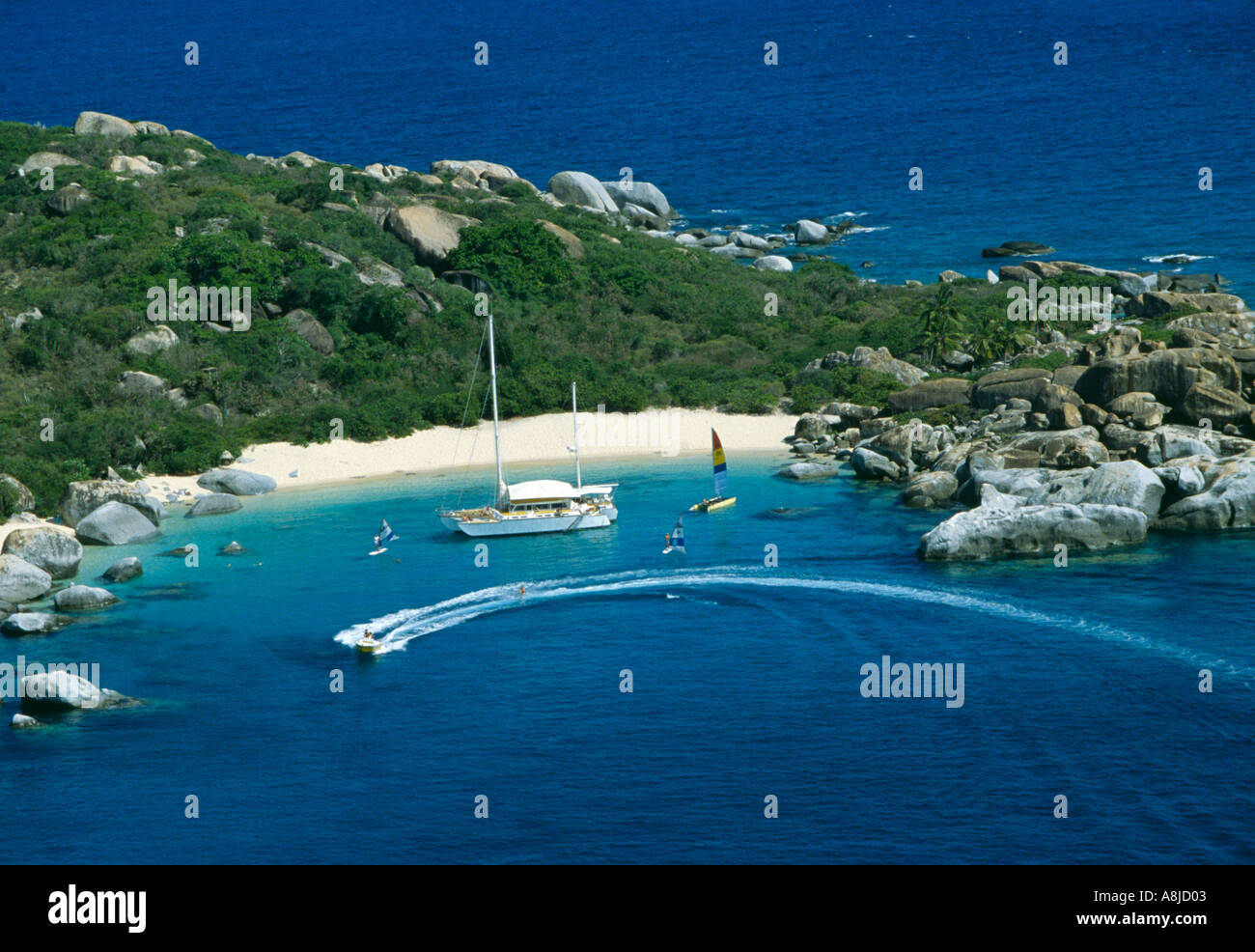 Devil bay british virgin hi-res stock photography and images - Alamy